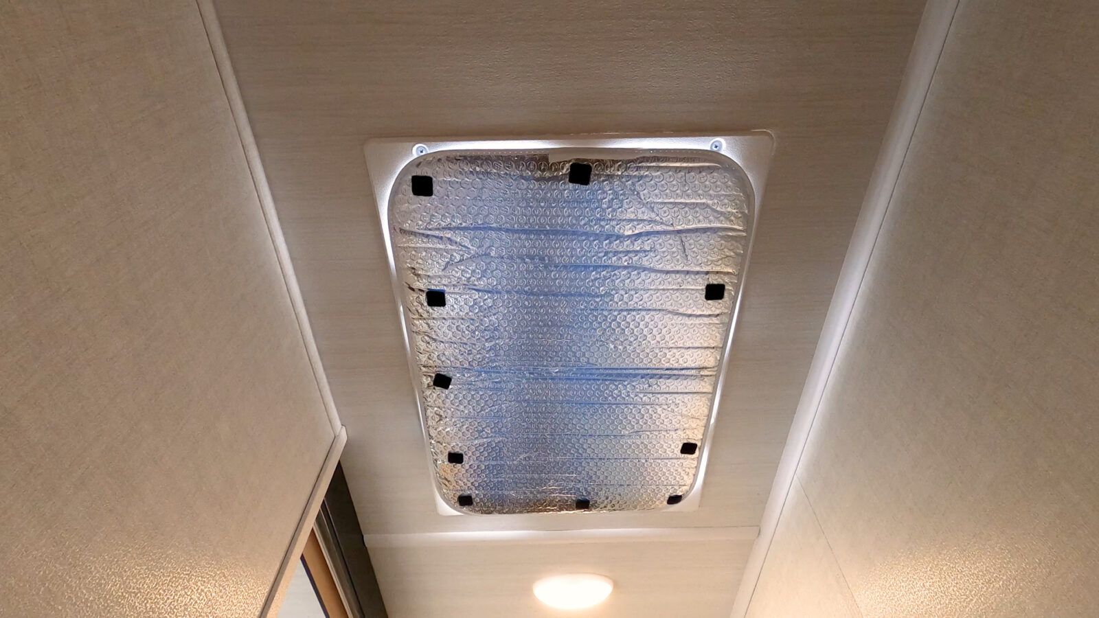 hintonthetrail.com How to Keep Your RV Cool This Summer ...